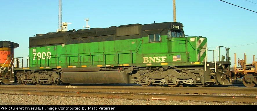 BNSF 7909
